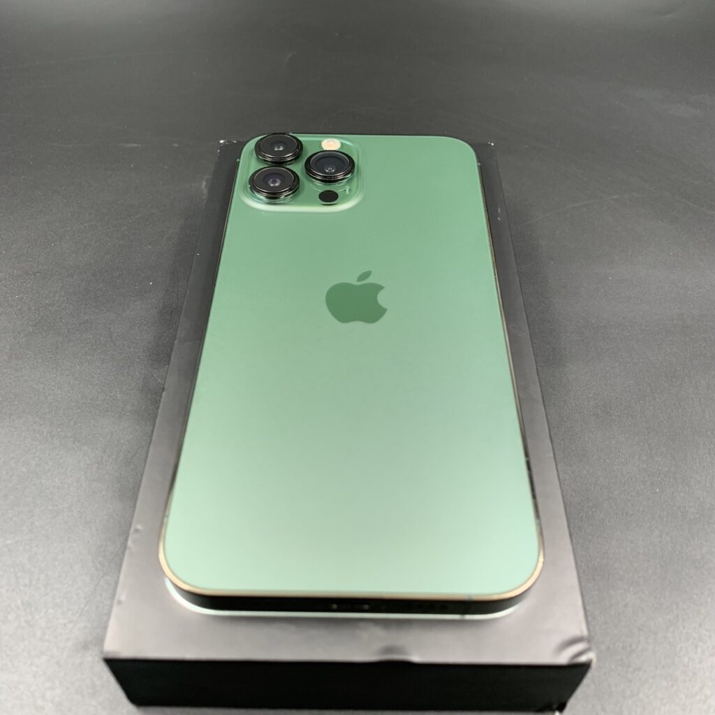 iPhone 13 Pro Max 256GB Alpine Green | Swopp