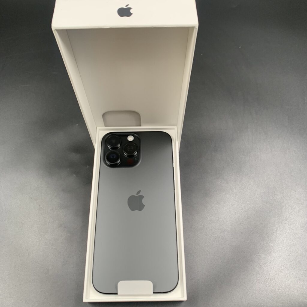 iPhone 16 Pro Max 256GB Black Titanium (New / Open Box) | Swopp